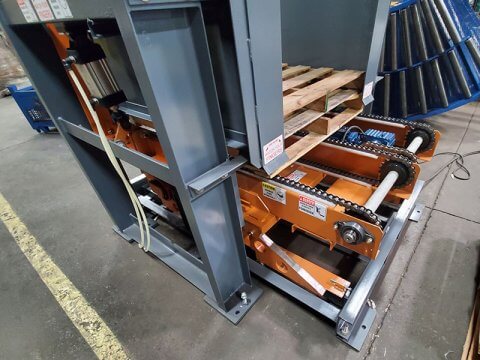 Chain Conveyors | Custom Engineered Systems by Webb-Stiles